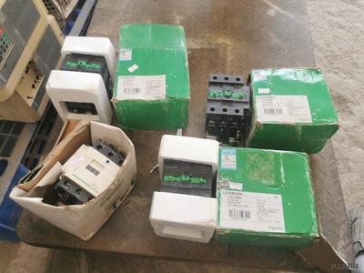施耐德交流接触器LC1E80M5N单价150元220∨ LC议价商品
