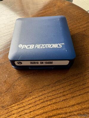 PCB PIEZOTRONICS  传感器 352B10议价商品