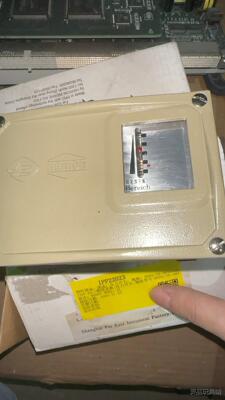 压力开关，D502/7D-0810100  220v-6a议价商品
