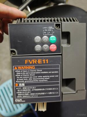 进口富士变频器，FVRO.75E11S-4JE，拆机功能完好议价商品