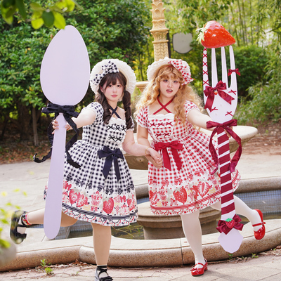 胖喵日记原创格子草莓洛丽塔古早日常轻lo大码田园风公主裙Lolita