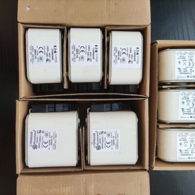 议价巴斯曼熔断器170M4389170M65170M4389 200A
