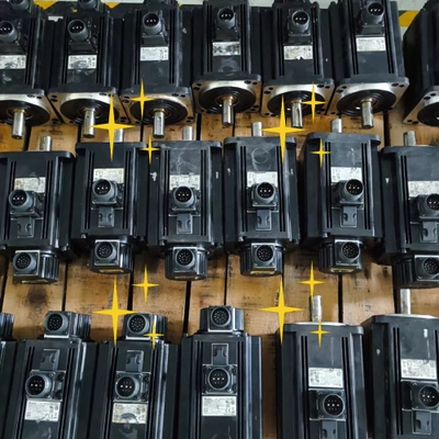 议价台达伺服电机ECMA-F11318SS，输入电压110V，输