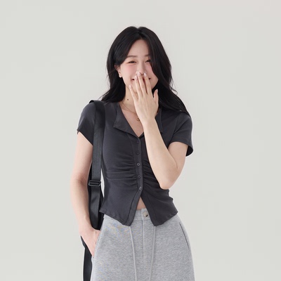 JOCOCHIC灰色短袖T恤