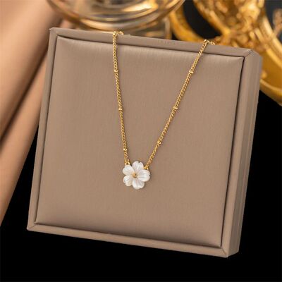 316L Stainless Steelss Natural Seashells Flower Pendant Clav