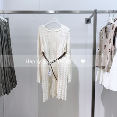 26年春新款LILY花边领针织连衣裙