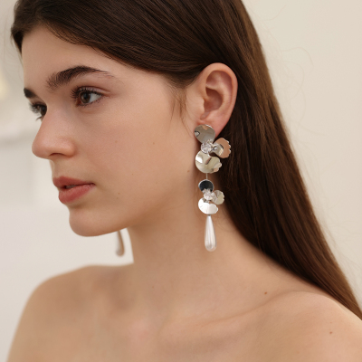 YYT-Ystudio【博主同款】The Last Kiss耳环花朵轻奢高级小众设计