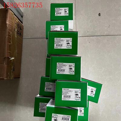 施耐德TM221C24T,刚到一点(议价)