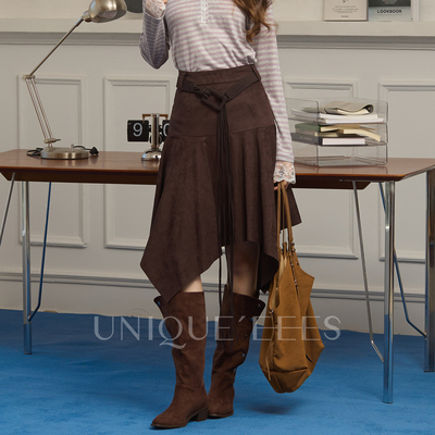 尢壹/UNIQUE'EEES【时髦Jing】麂皮反绒显瘦不规则半裙U5315006