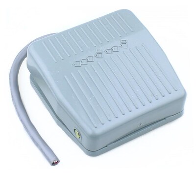 1PCS  Footswitch Foot Momentary Control Switch Electric Powe