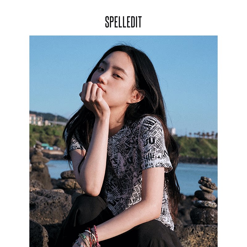 SPELLEDIT字母设计T恤个性印花潮酷韩版短款上衣女