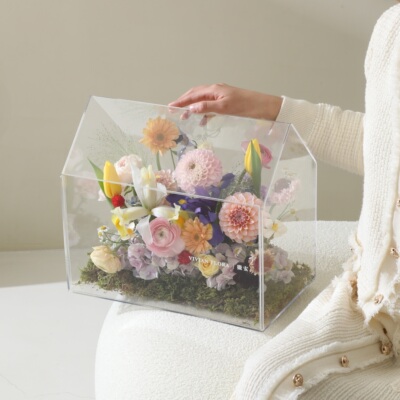 手提花盒情侣鲜花礼盒
