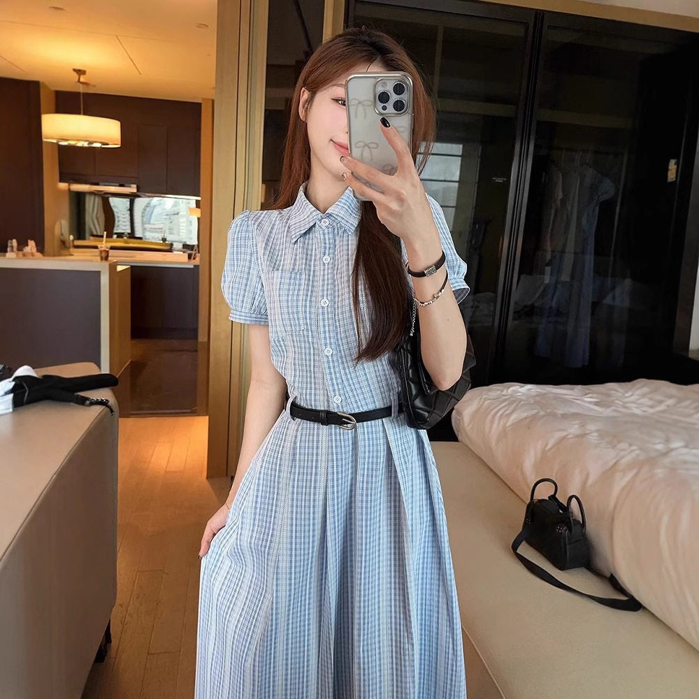蓝色条纹气质连衣裙女夏季新款法式衬衫裙高级感超好看显瘦长裙子