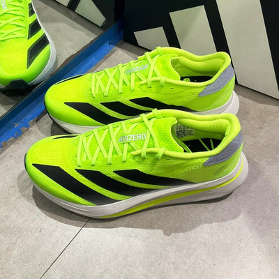 阿迪达斯男子比赛运动跑步鞋