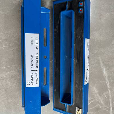 可维修BLFK3000-S1 莱姆电流传感器，12-15V，300议价