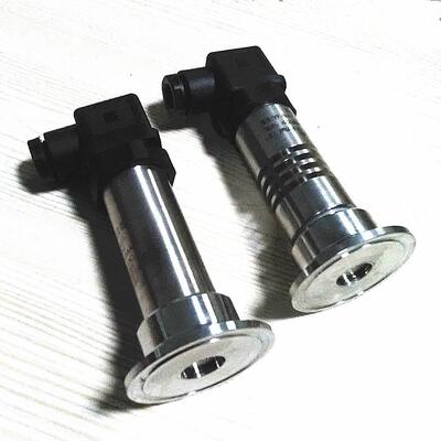 卫生快装卡盘小巧压力变送器AOB-131扩散硅4-20mA 恒压供传感器50