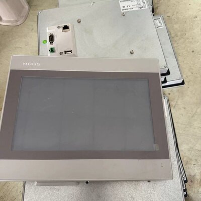 议价崑仑通触控屏幕TPC1071GiTPC7021EiTPC1162Hi