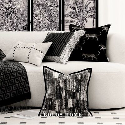 柏洛斯设计师家居软装轻奢高级感酒店样品间客厅沙发背靠垫组合