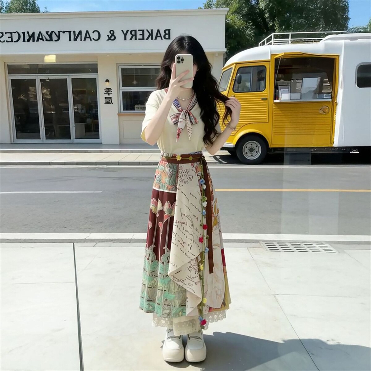 新款艺术感油画不规则长裙杏色拼接短袖上衣衫两件套装