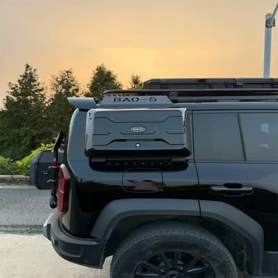 方程豹5车顶平台行李架侧窗爬梯