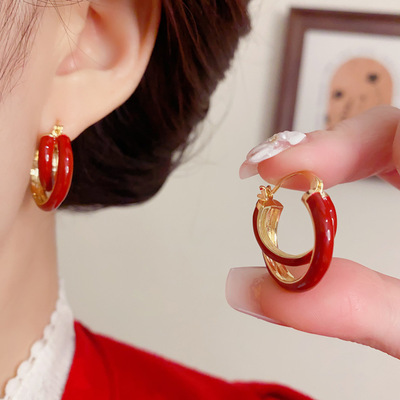新年款时尚简约红色交叉耳扣个性轻奢百搭独特设计感复古耳圈
