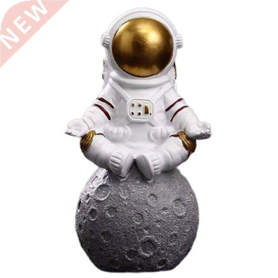 Resin Astronaut Figurines Fashion Spaceman With Moon Sculptu