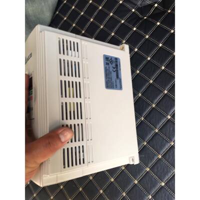 台达变频器 VFD055M43A ，有点小破。不