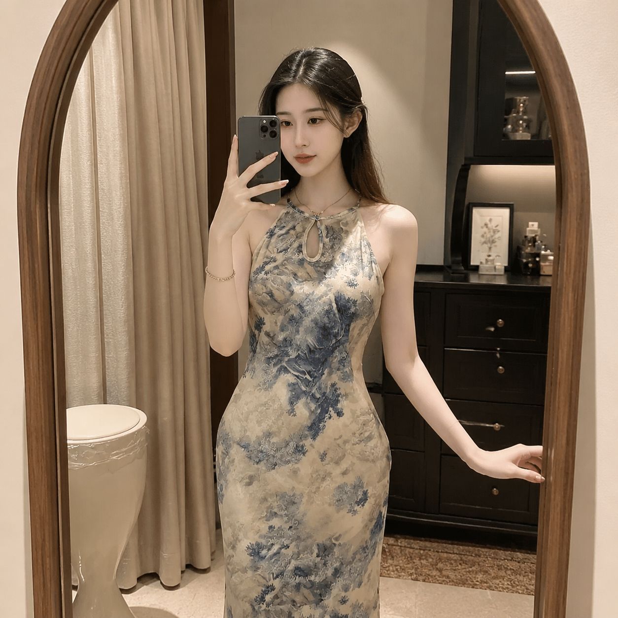 新中式温柔风复古油画碎花挂脖连衣裙气质巨好看收腰改良旗袍裙女