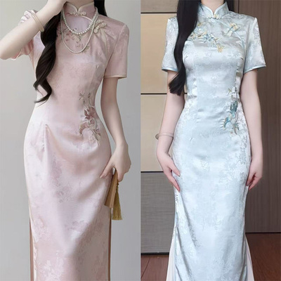 【半盏桃夭】潇夫人自制温柔风粉色刺绣新中式绝美订婚旗袍女年轻