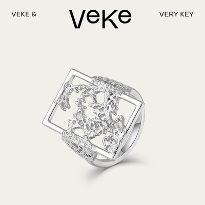 VEKE「门扉」简约独特设计感镂空方形戒指SR20809A
