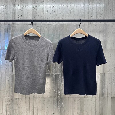 圆领针织短袖下摆磨毛边做旧上衣