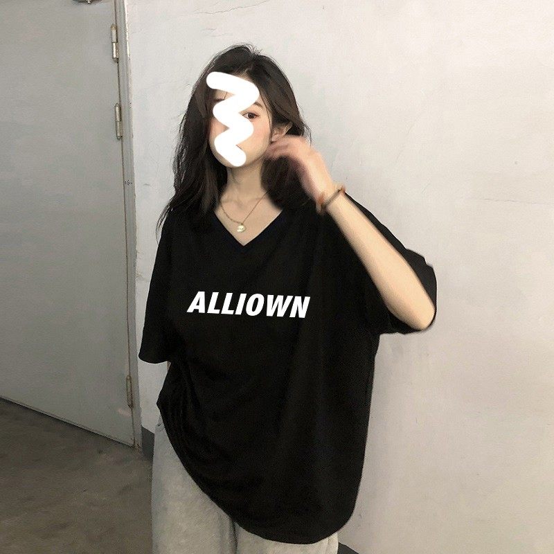 夏季短袖女2026年新款纯棉宽松大码女装显瘦印花v领美式复古t恤潮