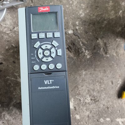 议价变频器FC-302P1K5T5E20H2XGFC-302P2K2T5E20H2XG