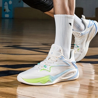 特步男鞋实战篮球鞋减震运动鞋