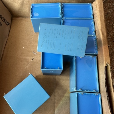 B32678G6206J67G630v20uF