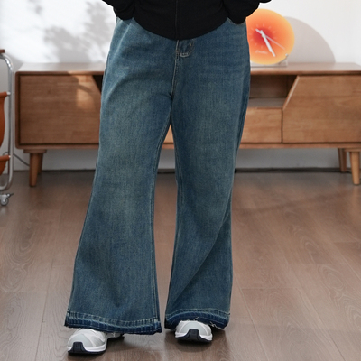 福饮沸别【塑腿神裤】大码胖mm显瘦毛边牛仔微喇裤-ZY25019