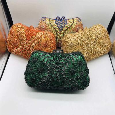 Latest Design Ladies Handbags Diamond Skull Clutch Women Eve