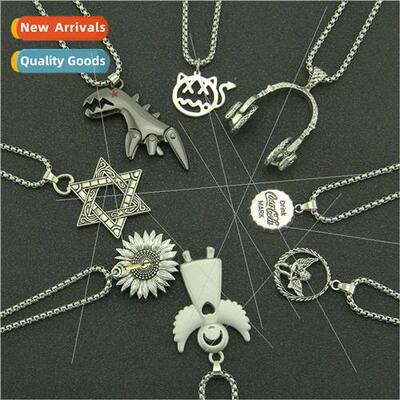 Europe hipster set punk men women pendant necklace spaceman