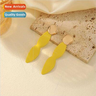 Europe creative sense high class spray paint metal wind geom