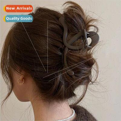 Autumn winter frosted wave grasp clip number hair clip 2023