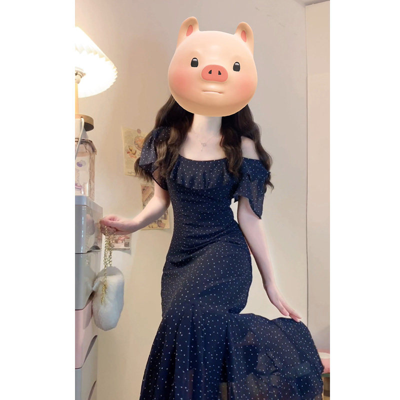 大码女装夏季胖mm显瘦遮肚掐腰吊带长裙高级感法式波点露肩连衣裙