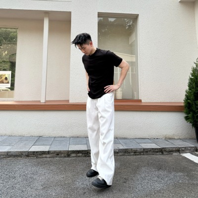 肌理感柔软夏季薄款直筒宽松长裤