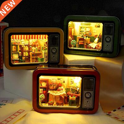 Box Theater Wooden Doll House Dust Proof Dollhouse Mini