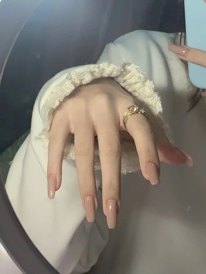 高级感穿戴甲2024年新款中长裸色