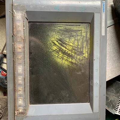 可维修大喂 数控屏 TFT-U10I/E0105-653-425-议价