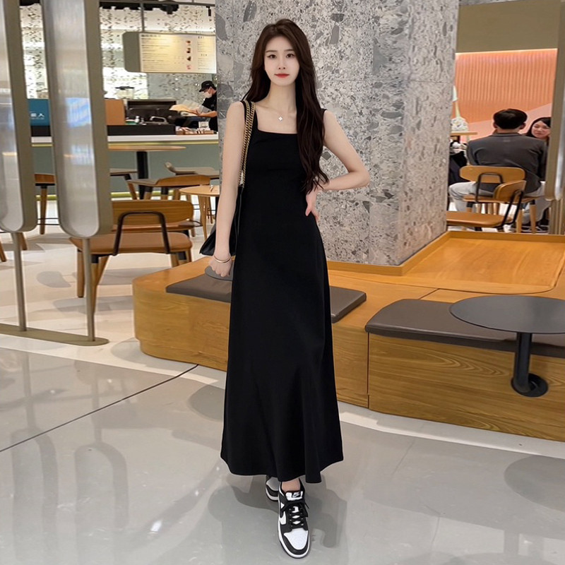 蓝色无袖背心吊带洋装子女装夏季2026新款海边度假法式气质长裙