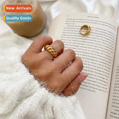 Europe ins croissant lovely ode to bread pattern ring versat