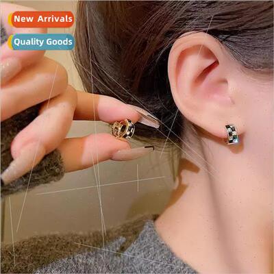 Koreasmall black whe checkerboard grid earrings earrings fem