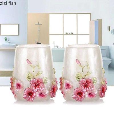 Resin Mouthwash Cup Flowers Relief Pattern Toothbrush Cup