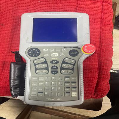 [德峰]安川XRC示教器 型号JZNC-XPP04B   功能包好成